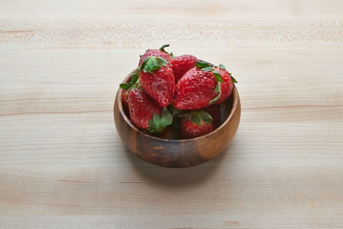 Buy Berry Boss Strawberries - 16 Ounces Online | Mercato