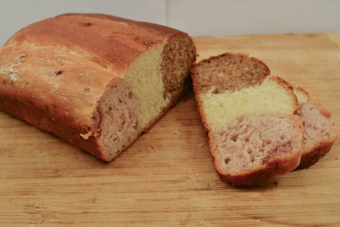 Buy Sliced Neapolitan Bread Online | Mercato