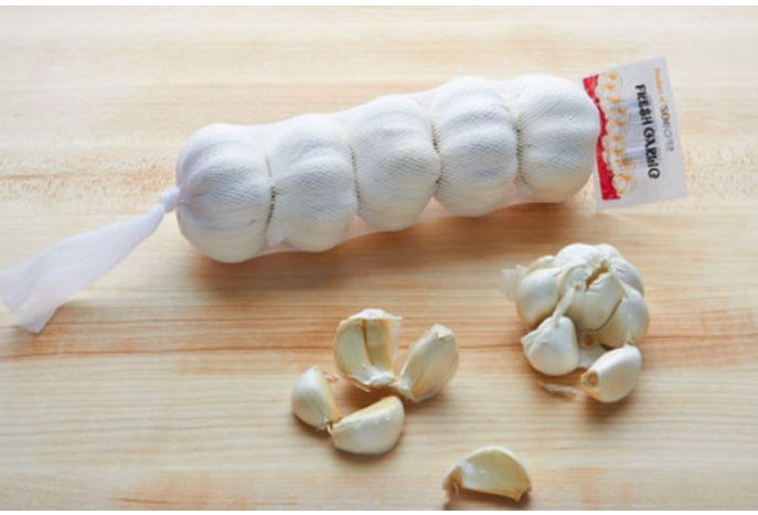 Buy Garlic (Sleeve) - 5 Count Online | Mercato